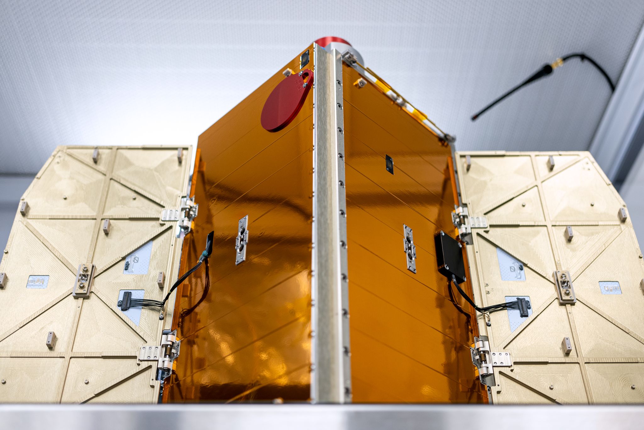 Absolut Sensing - Satellite Constellation - NewSpace Index